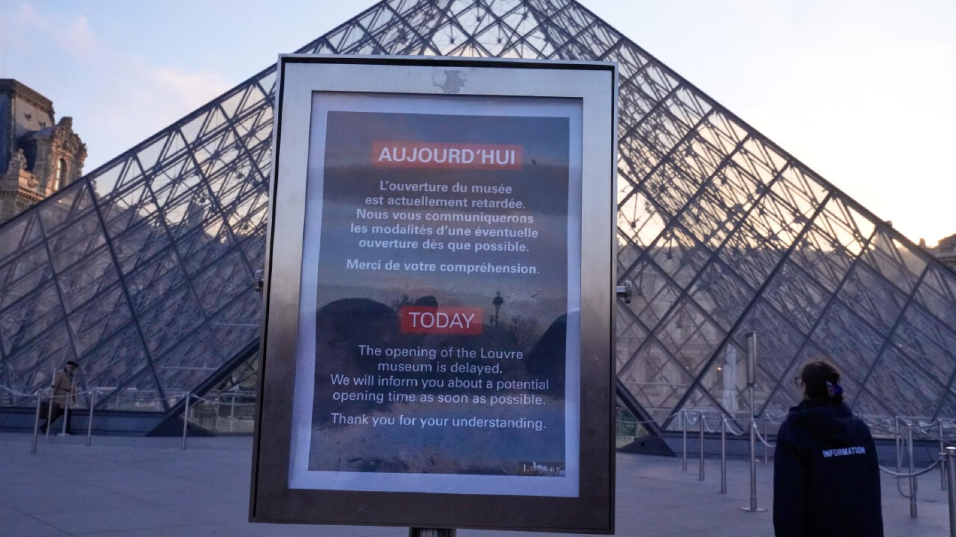 Grève au Louvre : musée fermé lundi par les agents en colère - La Télé