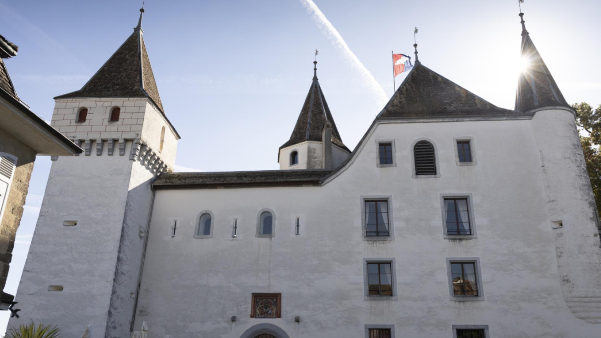 Dégradations homophobes à Nyon: la ville porte plainte - La Télé