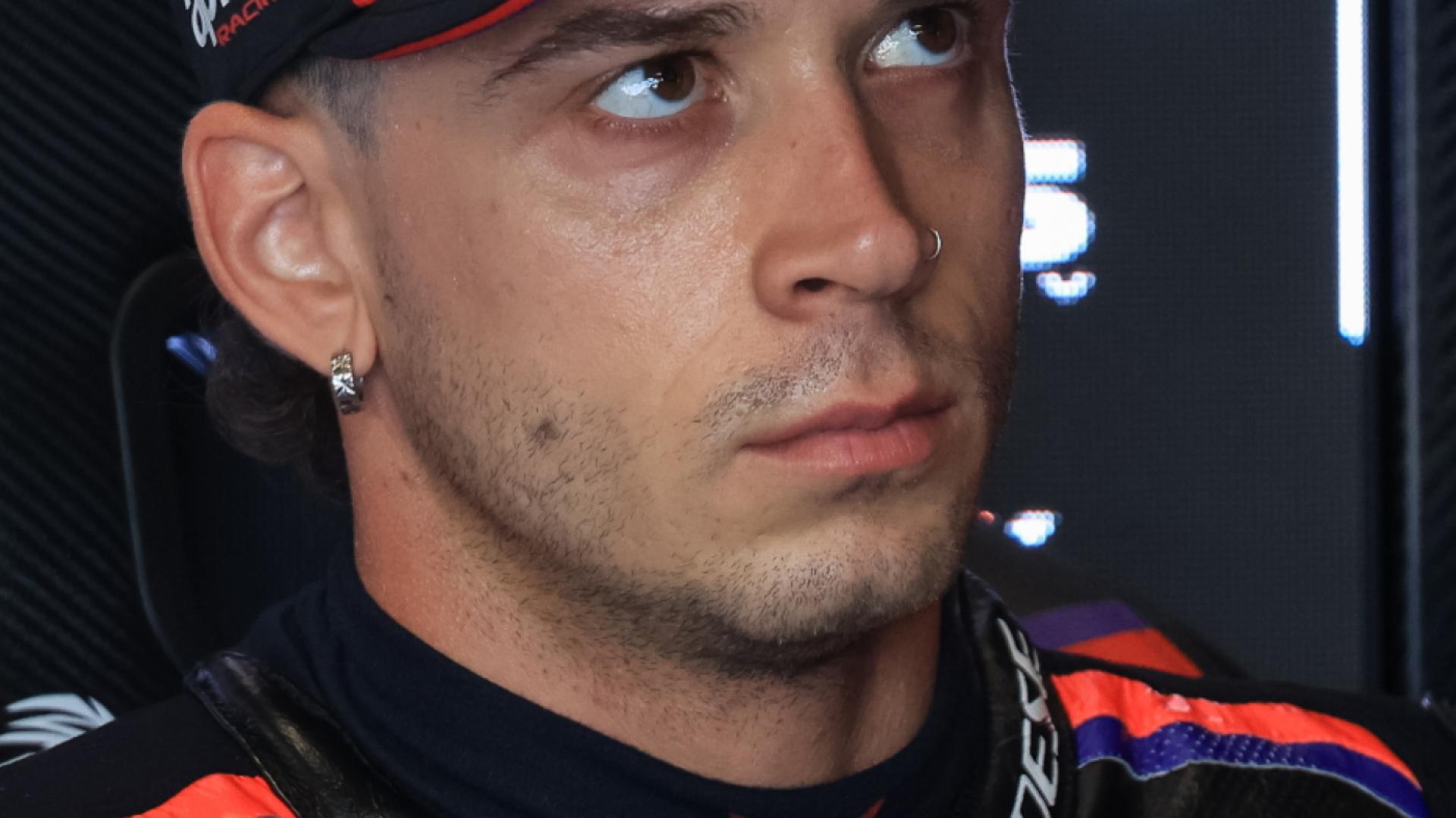 MotoGP : Bezzecchi s'excuse après avoir frappé un commissaire à Brno ...